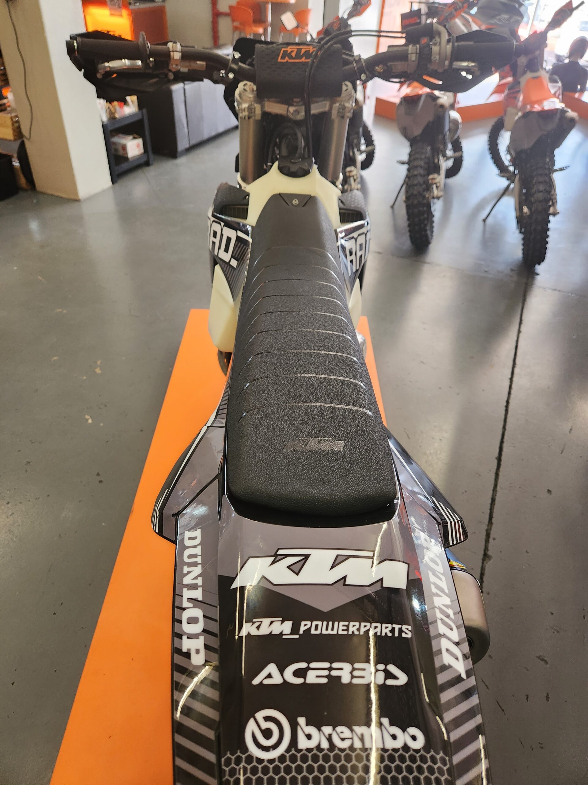 Custom KTM 300 XC-W TBI By RAD | Custom RAD KTM bikes