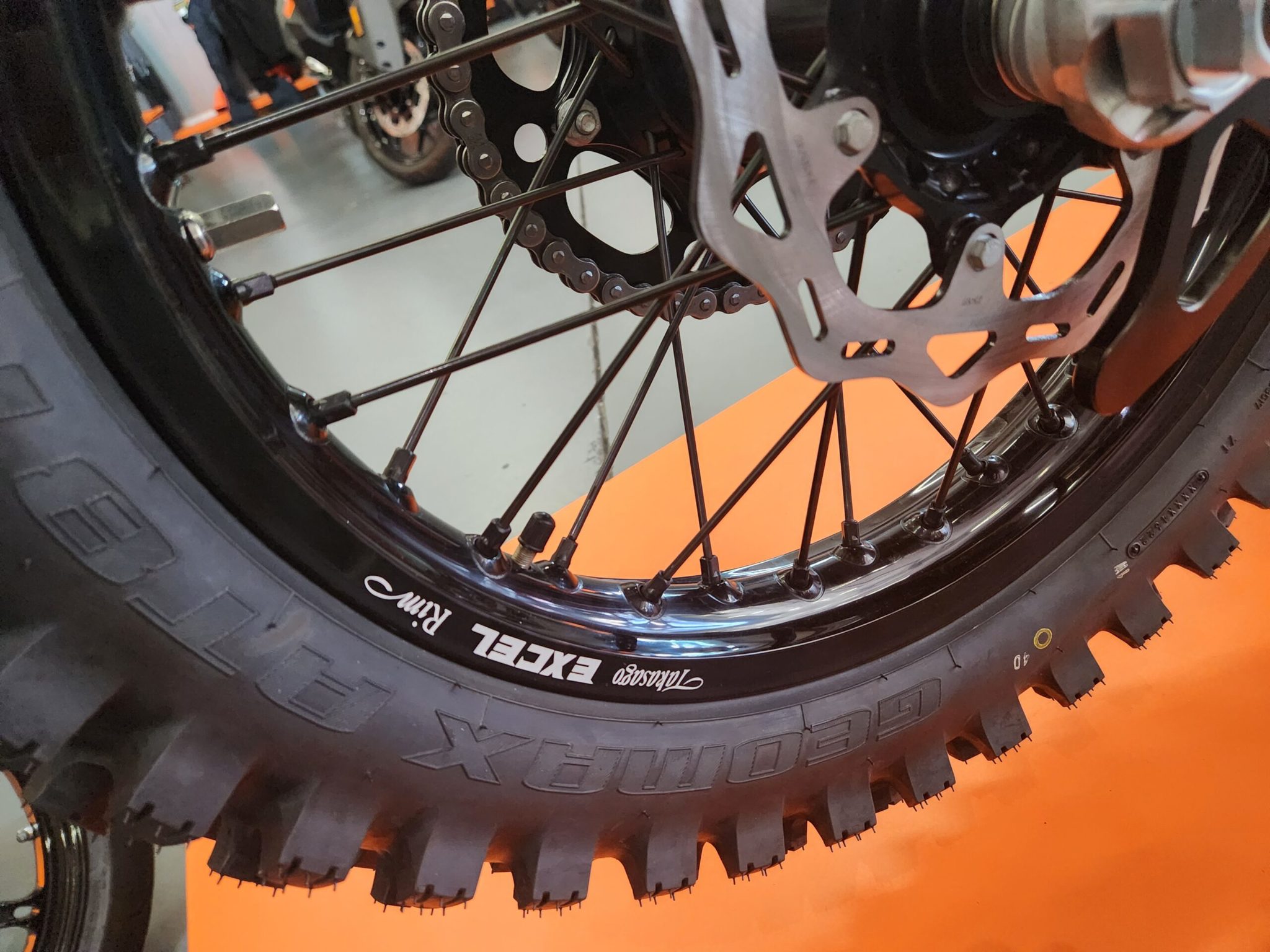 Custom KTM 300 XC-W TBI By RAD | Custom RAD KTM bikes