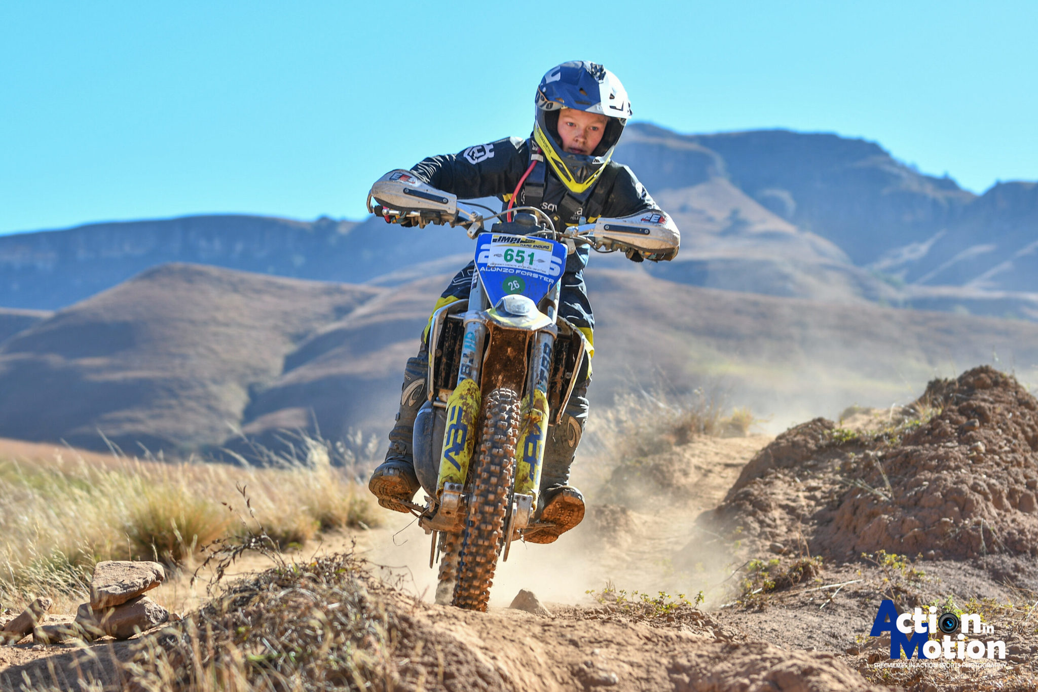 A 12 year old on his Husky TC85 at the IMPI | Dirt Bike Racing