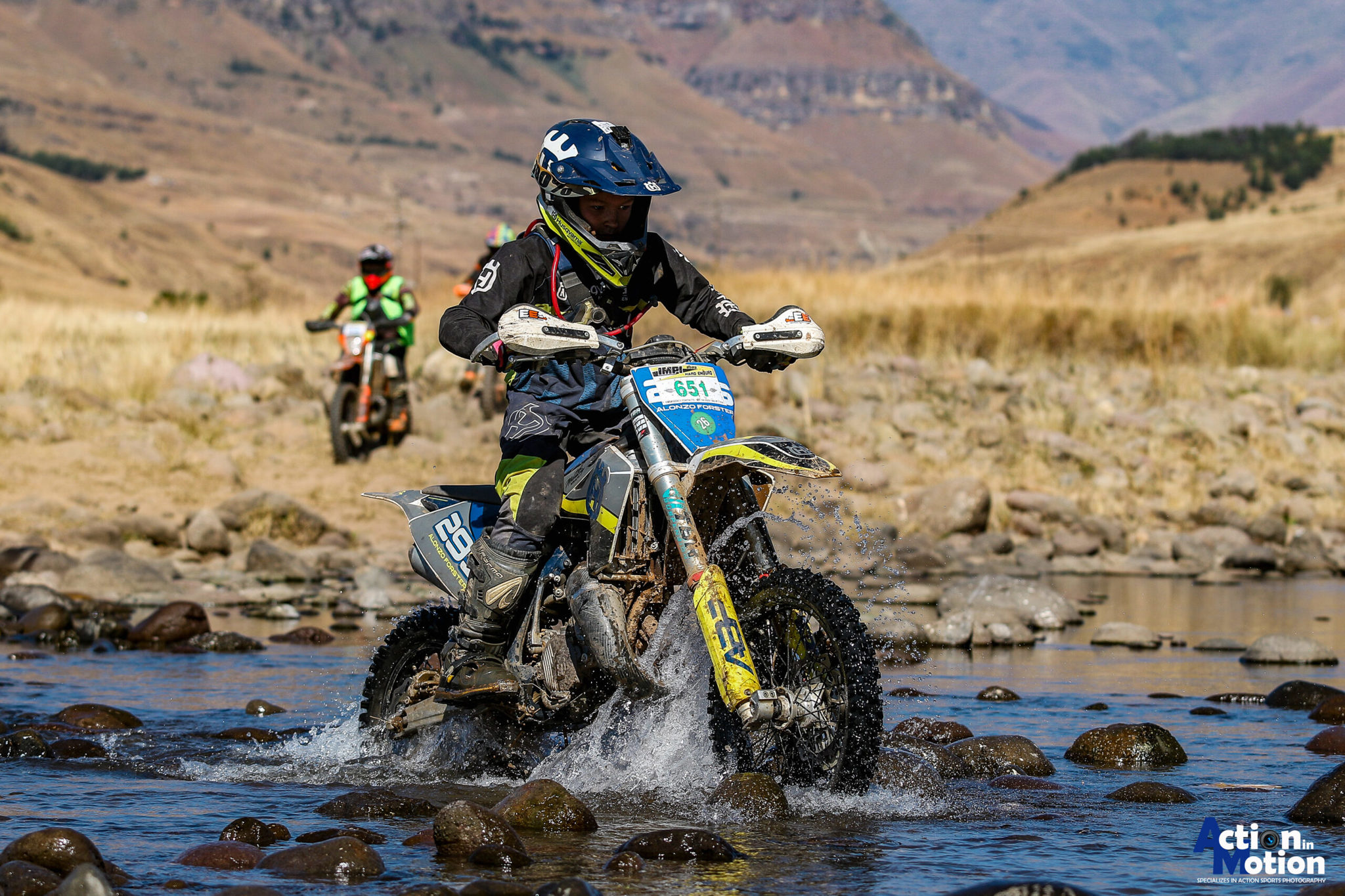 A 12 year old on his Husky TC85 at the IMPI | Dirt Bike Racing