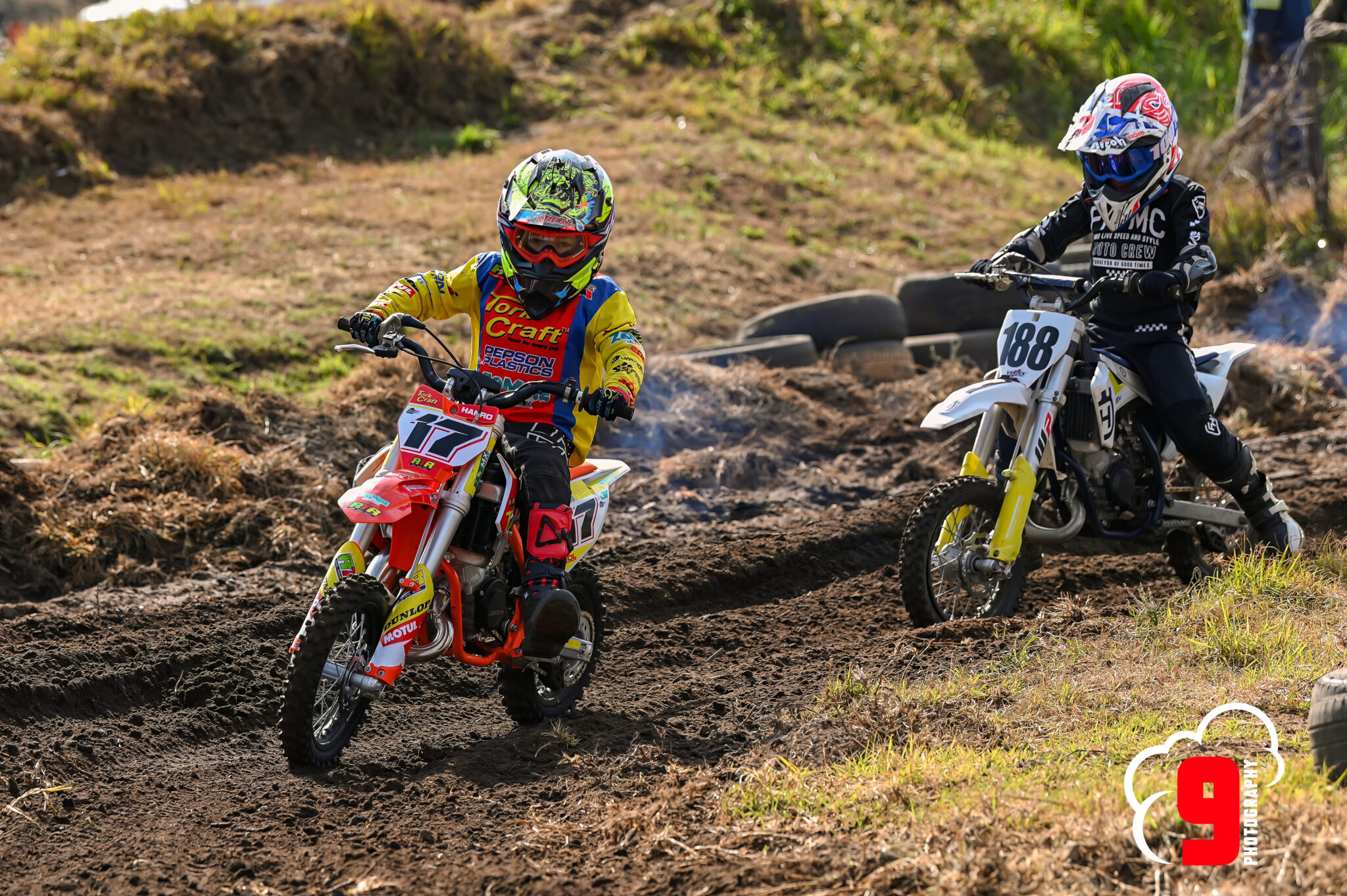 Motocross Madness: Mayfair Gearbox Inland MX. Round 7 Dirt Bronco ...
