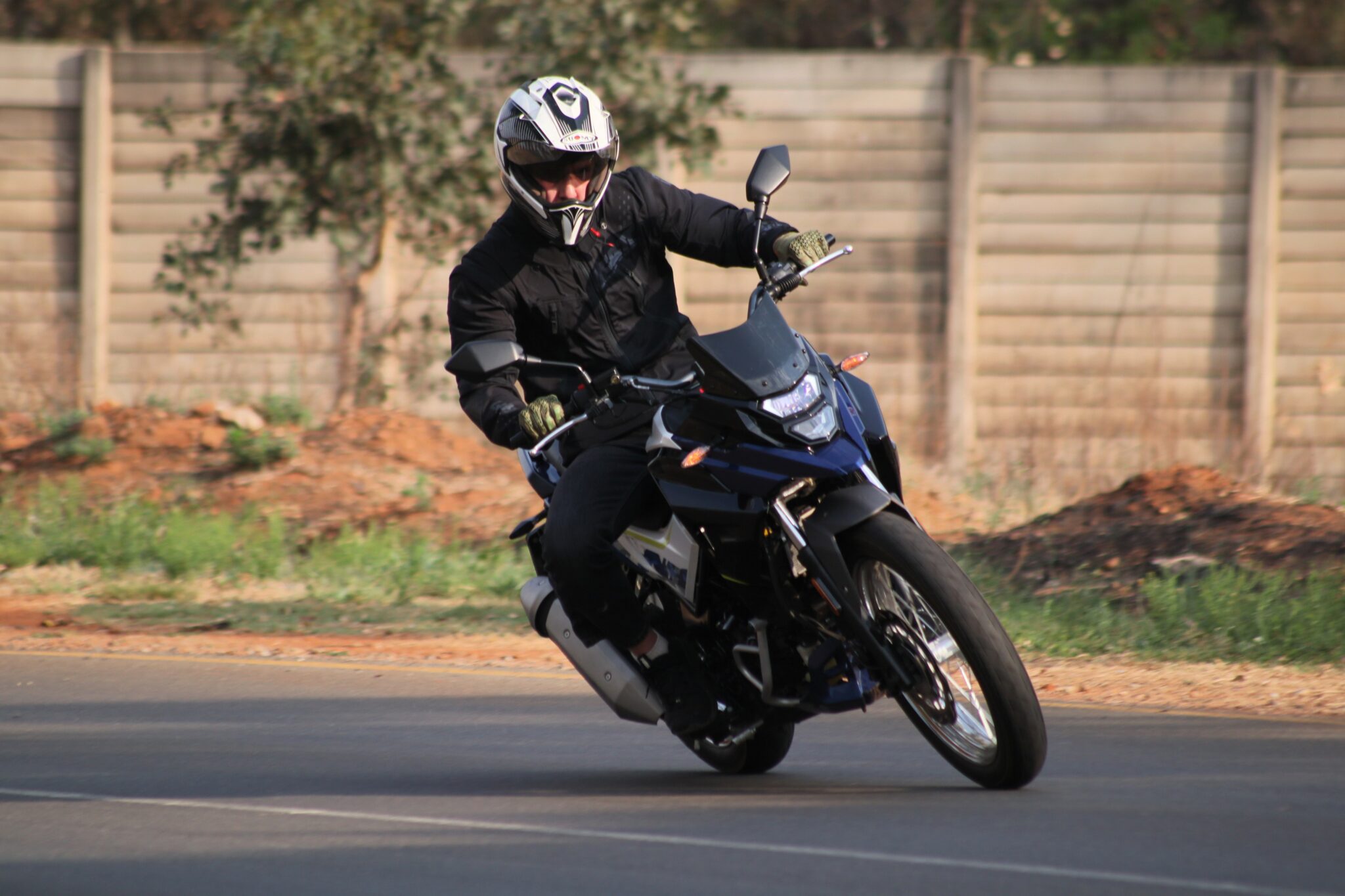 Sym NHT 200 | Entry Level Adventure Bike review | ADV Bike Sym