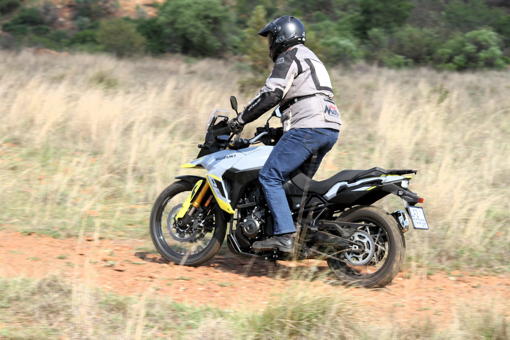 Suzuki’s DL 800 DE | Best value 800 motorcycle - Suzuki 800 bike