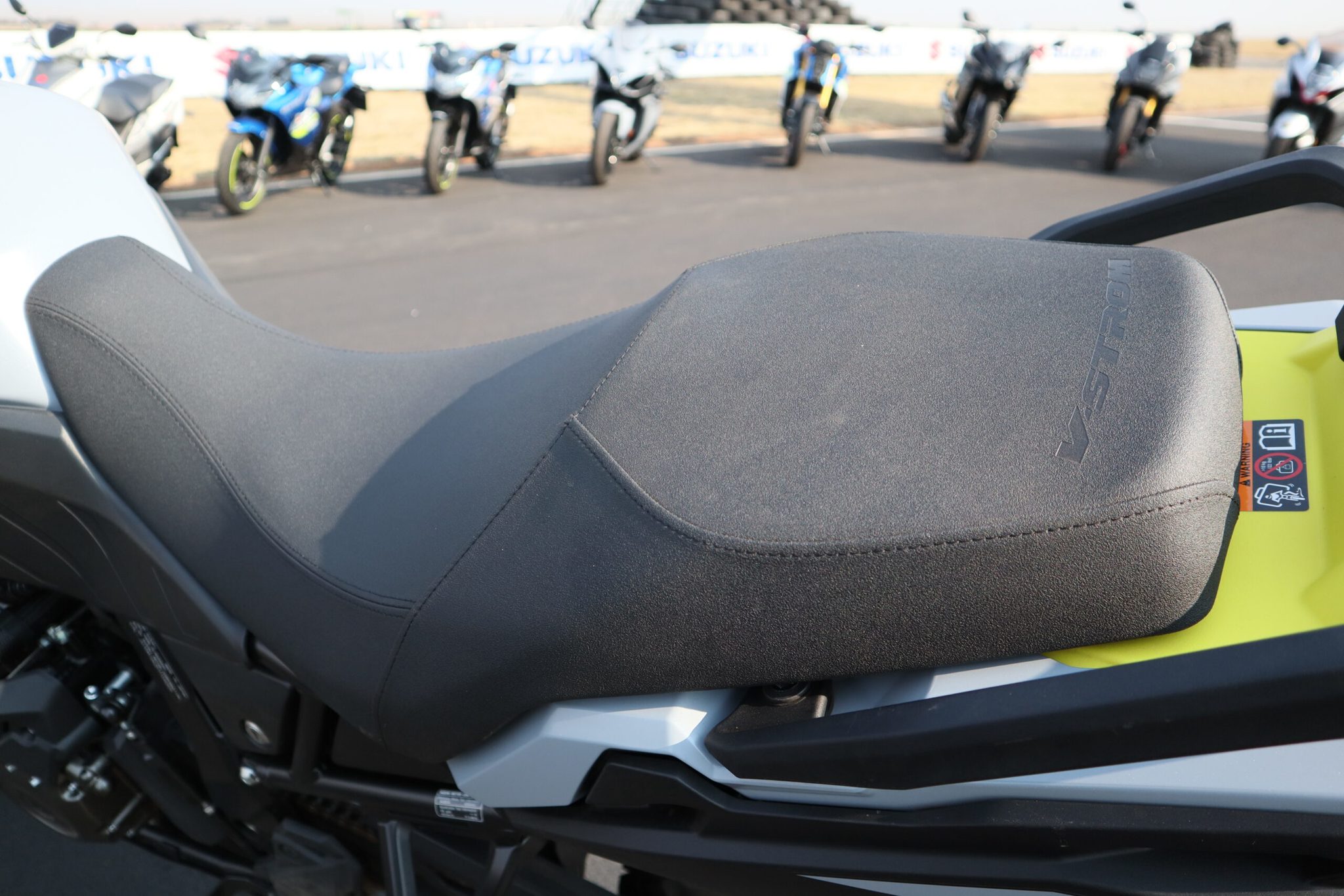 Suzuki’s DL 800 DE | Best value 800 motorcycle - Suzuki 800 bike