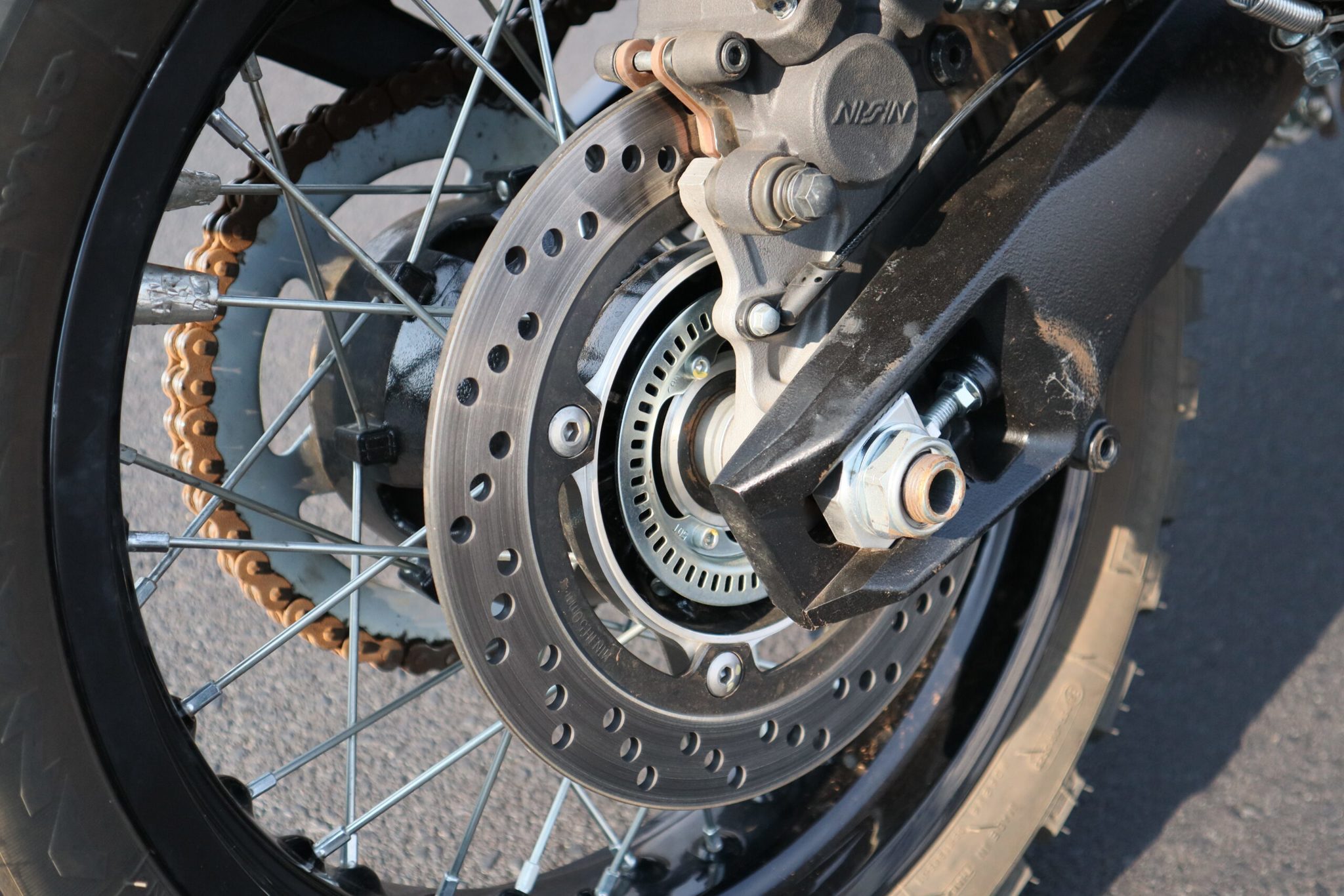 Suzuki’s DL 800 DE | Best value 800 motorcycle - Suzuki 800 bike