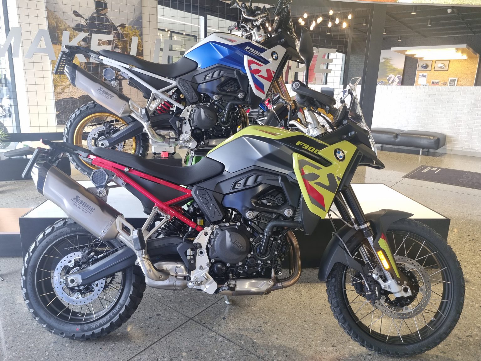 BMW F900 & F800 GS Motorbike Models arrive | Enduro bikes
