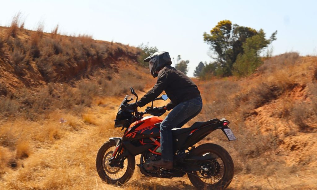 KTM 390 Adventure Dirt Bike | KTM Off Road Motorcycle review