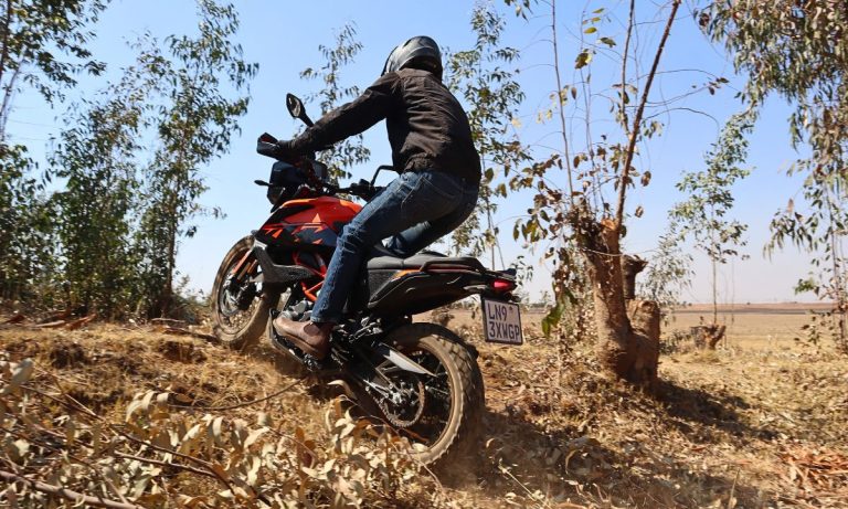 KTM 390 Adventure Dirt Bike | KTM Off Road Motorcycle review