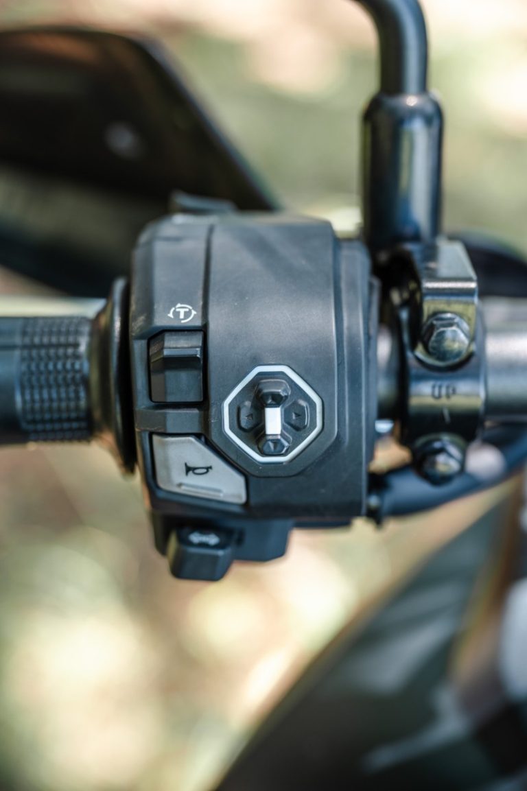 Honda NX500 review | Honda NX500 motorcycle tested